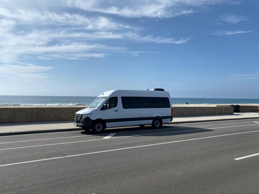 12 PAX Mercedes Sprinter - Los Angeles Van Rental